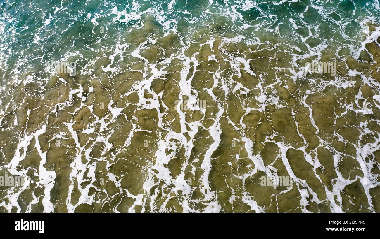 Seafoam hi-res stock photography and images - Alamy