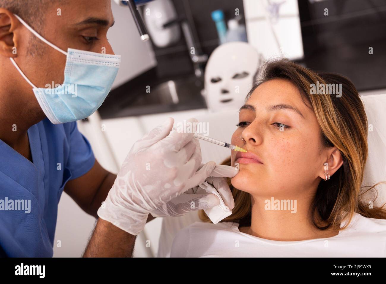 Facial correction hi-res stock photography and images - Alamy