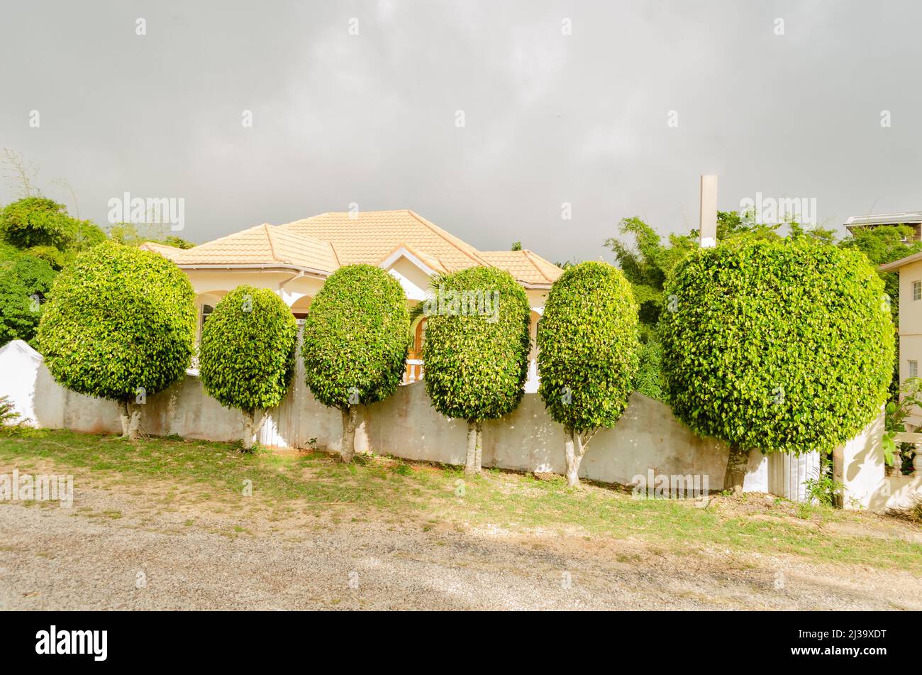 Perimeter walls hi-res stock photography and images - Alamy