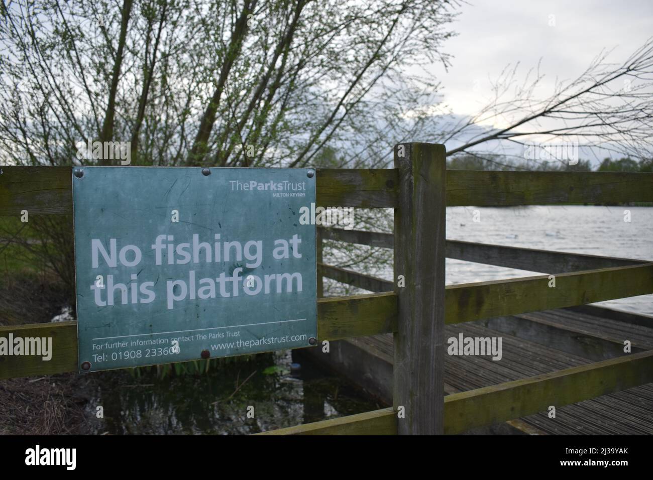Platform sign board hi-res stock photography and images - Alamy