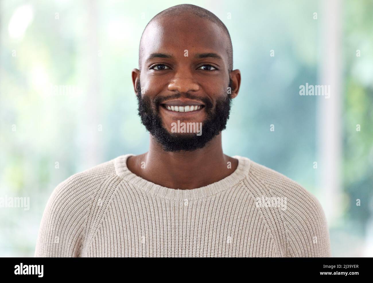 Always smiling hi-res stock photography and images - Alamy