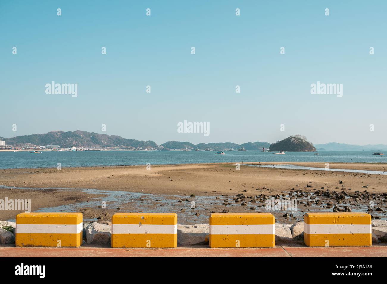 Yellow sea korea aerial hi-res stock photography and images - Alamy