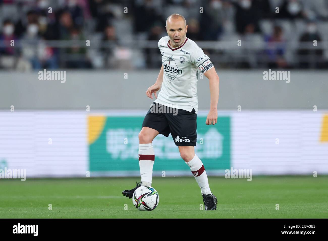 Ajinomoto Stadium, Tokyo, Japan. 6th Apr, 2022. Andres Iniesta (Vissel ...