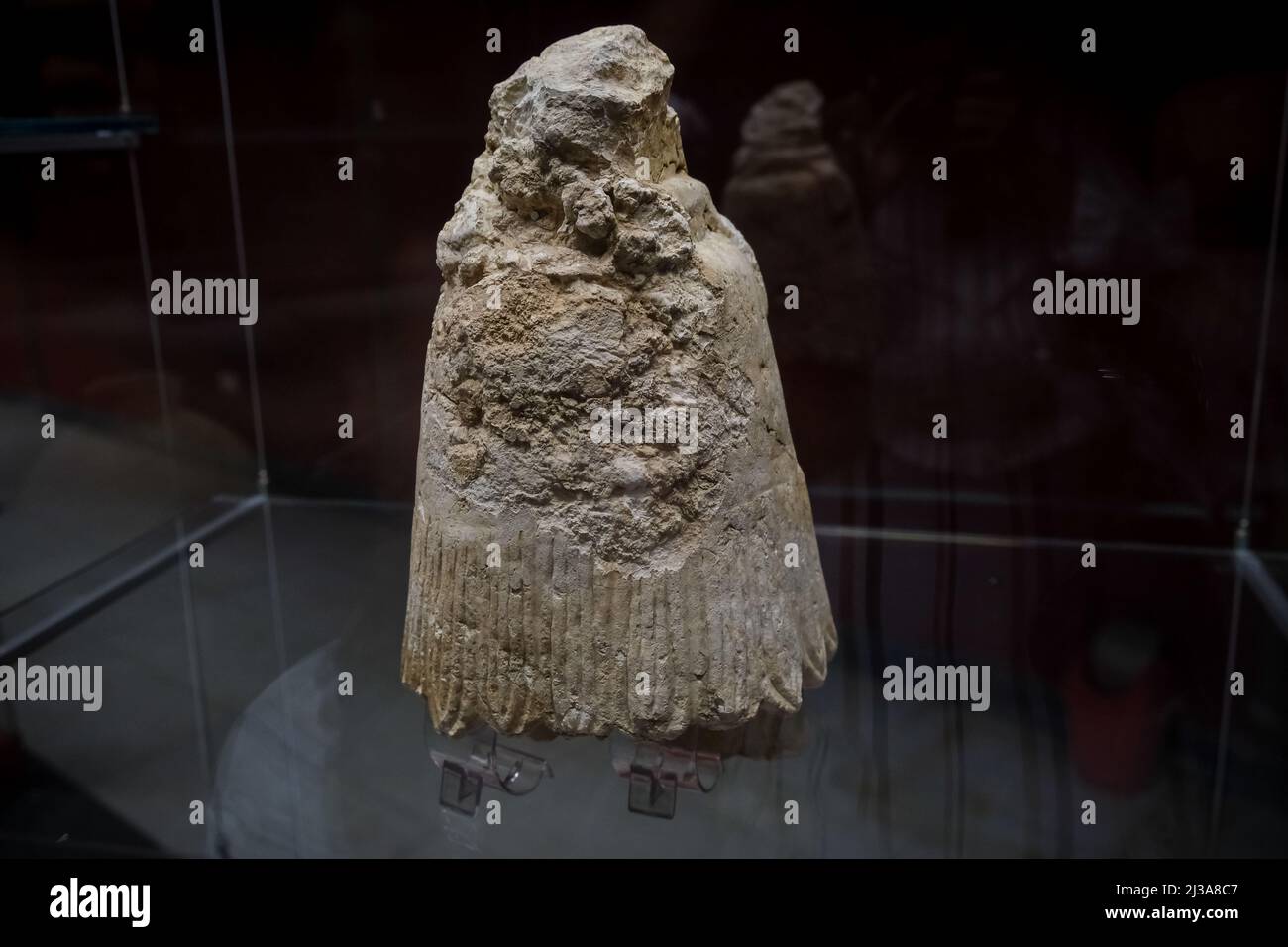 Basra, Iraq - march 31, 2022: photo of ancient objects in the historic ...