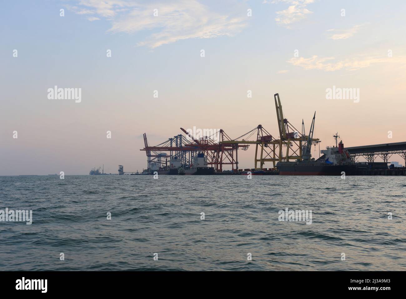 Deep sea port in the morning on a day when the sky is bright Stock ...