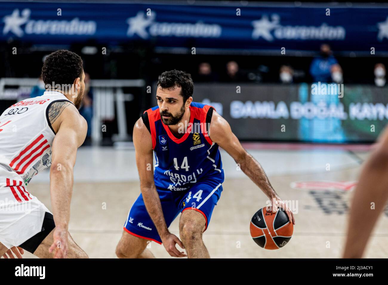 Istanbul, Turkey. 06th Apr, 2022. Nihad Dedovic (L) of FC Bayern Munich ...