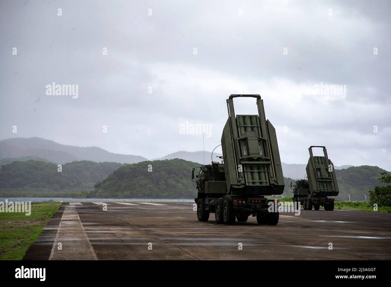 Mobility and counter mobility platoon hi-res stock photography and ...