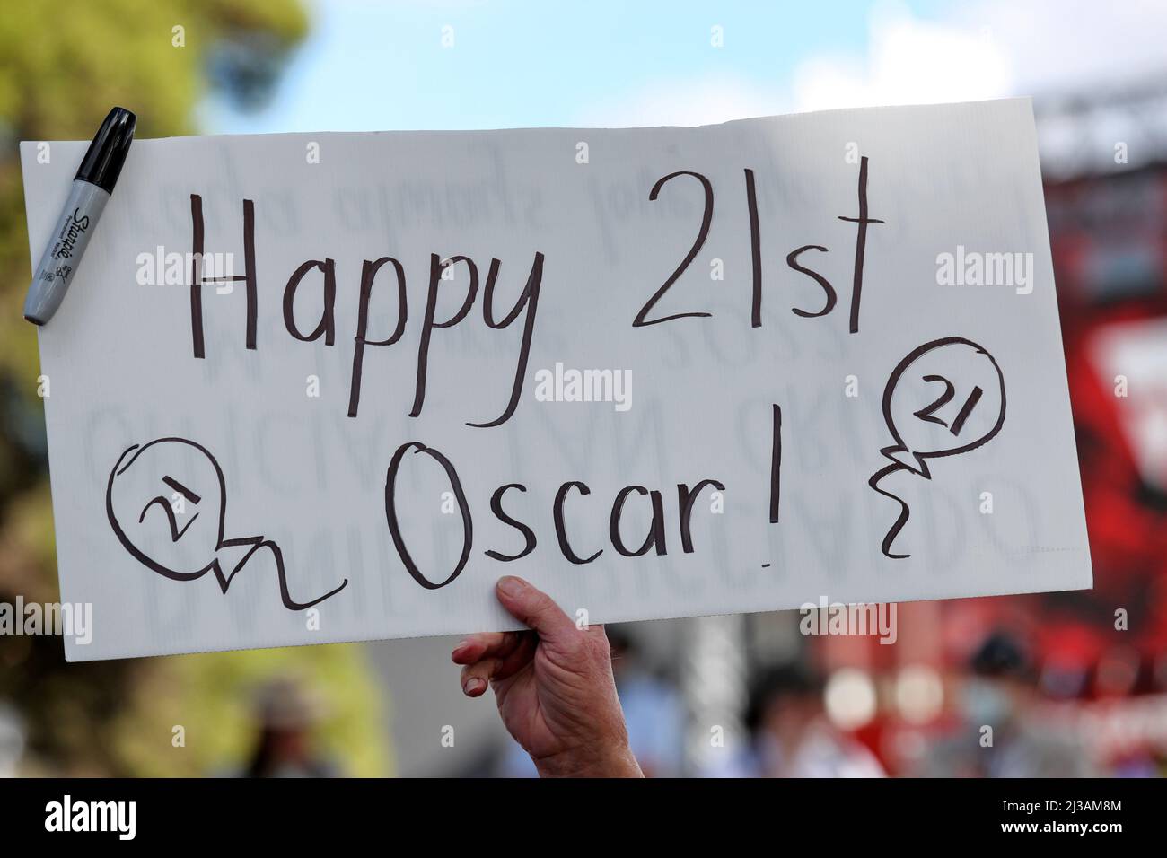 Circuit atmosphere - Happy 21st Birthday sign from a fan for Oscar ...