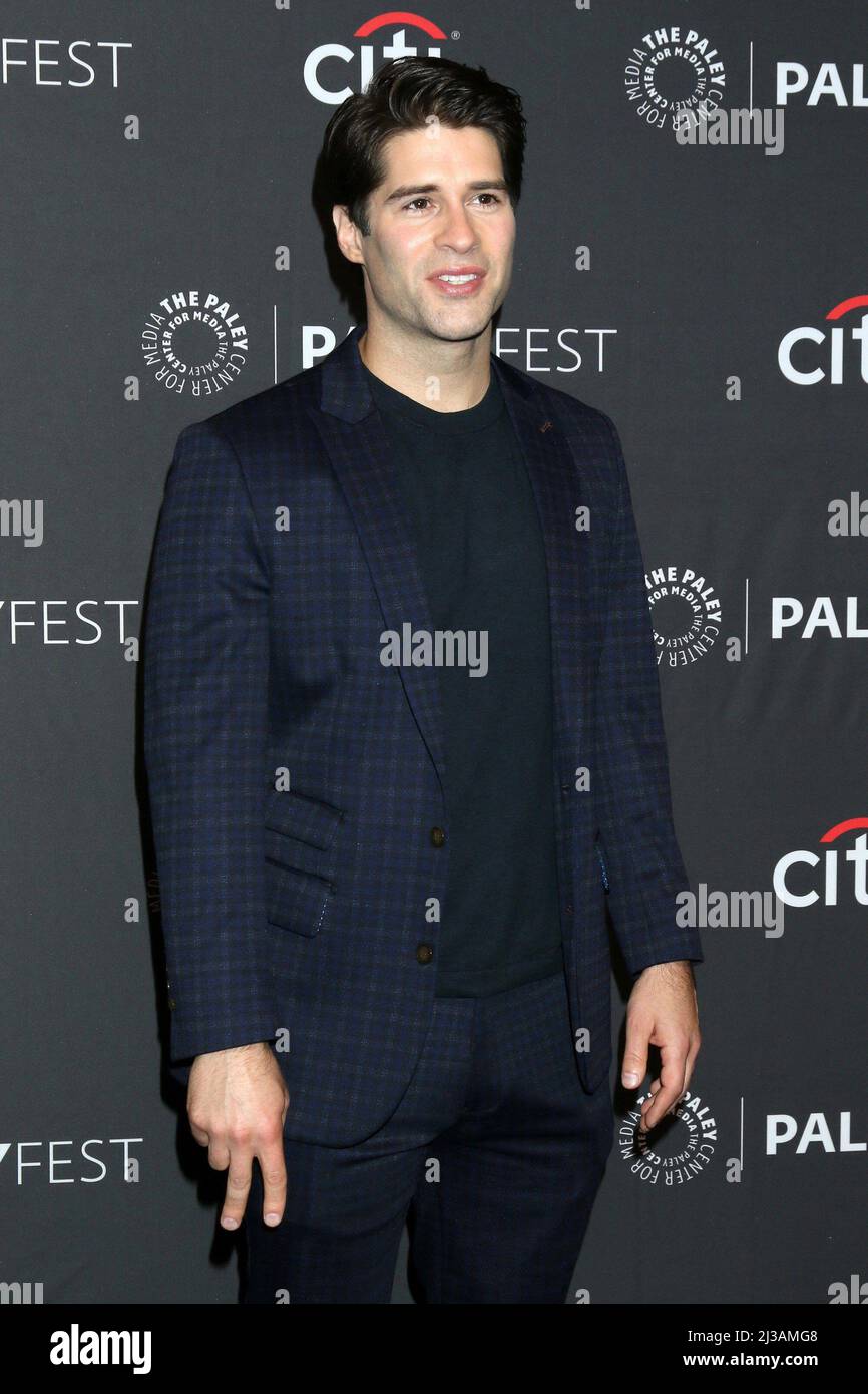 Asher grodman hi-res stock photography and images - Alamy