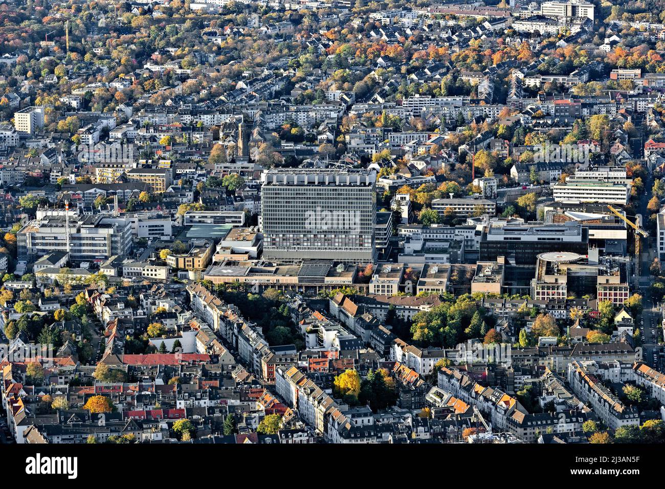 Aerial hospital building hi-res stock photography and images - Alamy