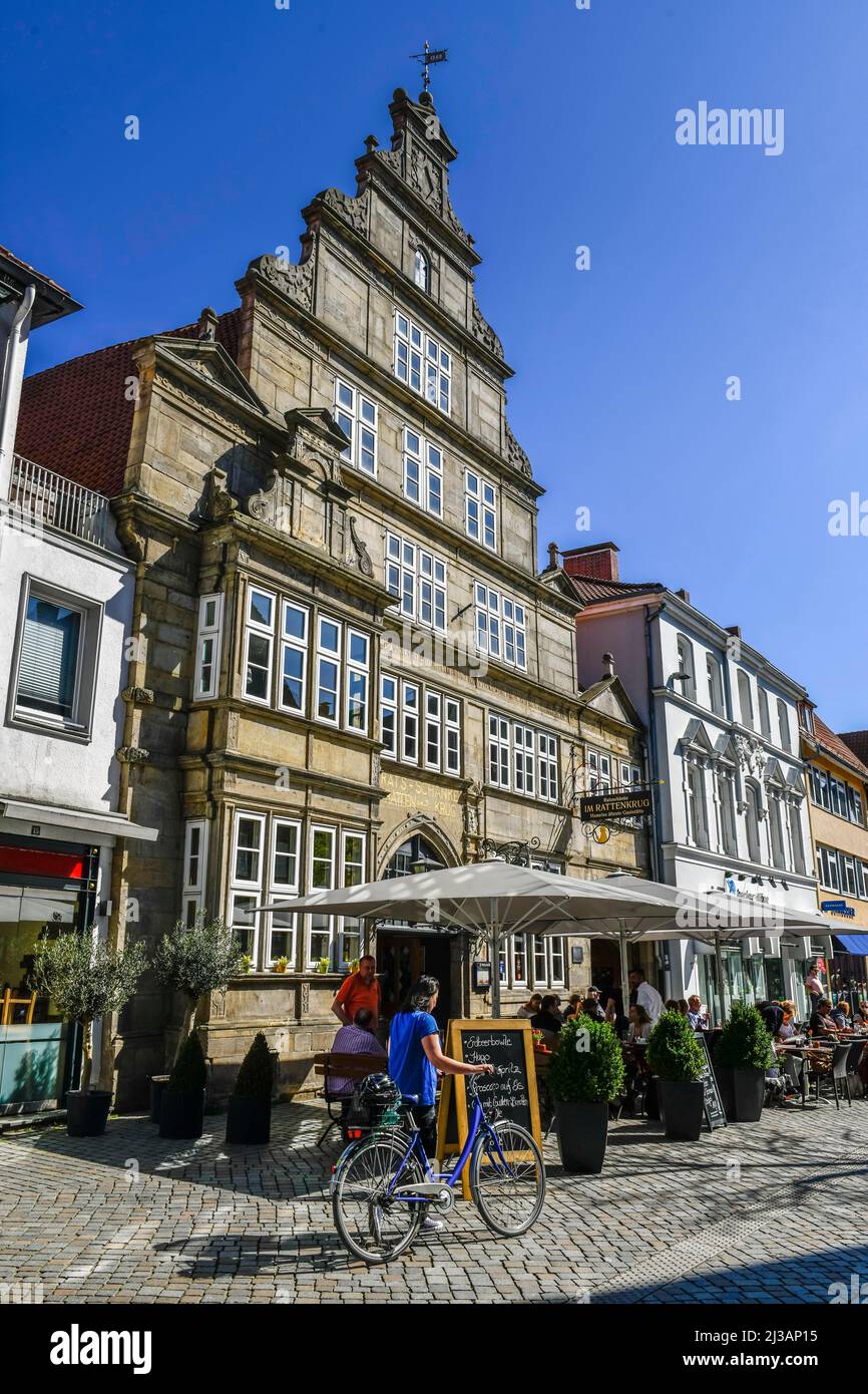 Rats-Schaenke Rattenkrug, Baeckerstrasse, Old Town, Hamelin, Lower ...
