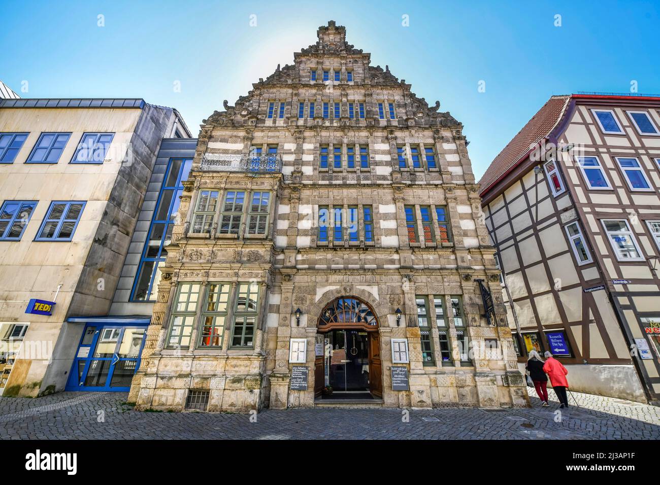 Hameln pied piper's house hi-res stock photography and images - Alamy