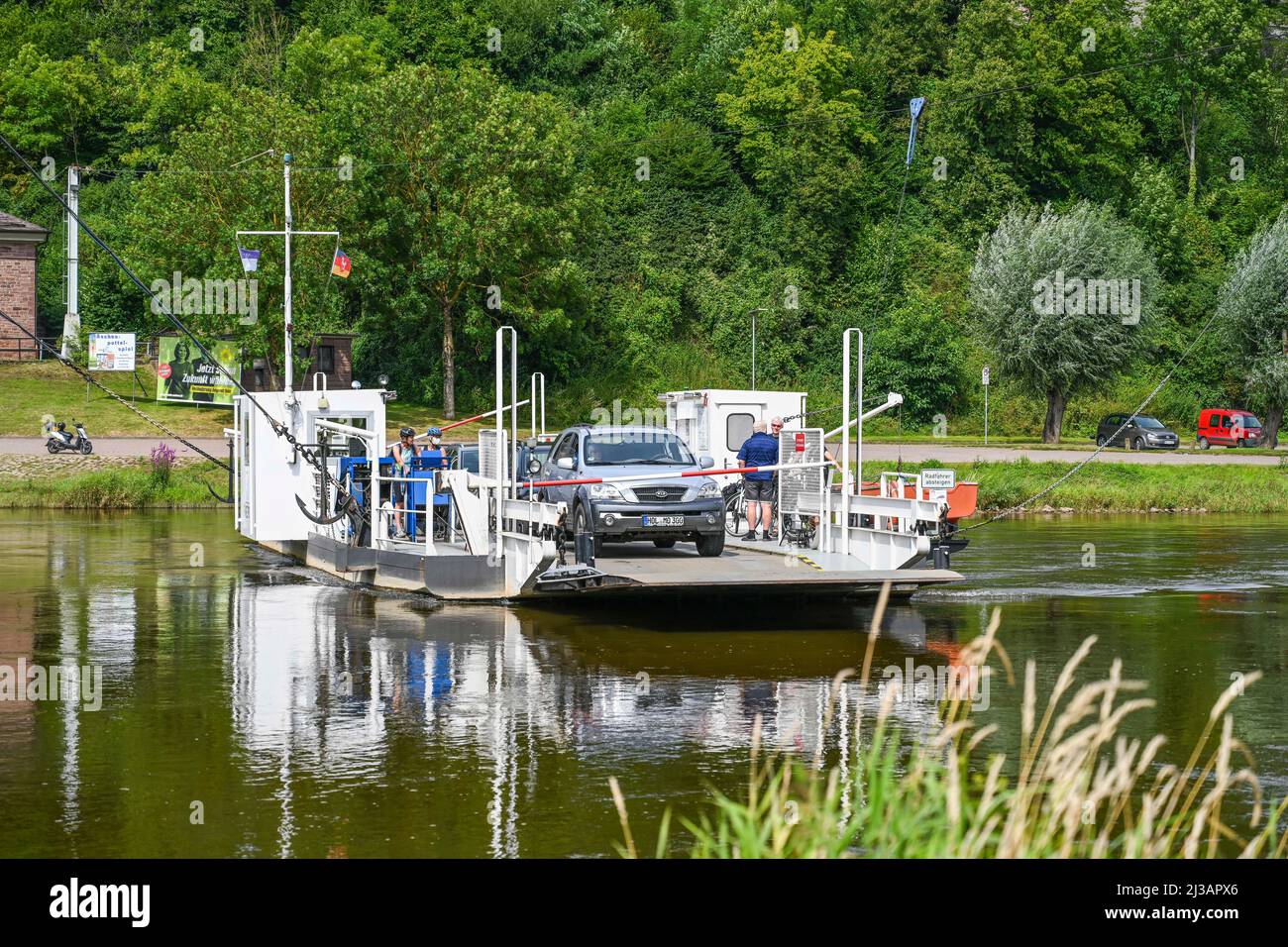 Cable ferry service hi-res stock photography and images - Alamy