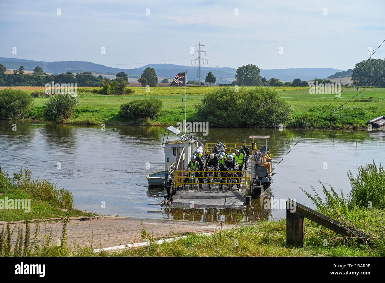Cable ferry service hi-res stock photography and images - Alamy