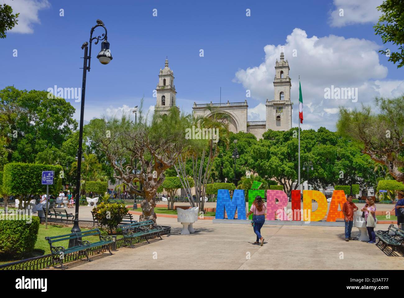 Plaza de la Independencia, Merida, Yucatan, Mexico Stock Photo - Alamy