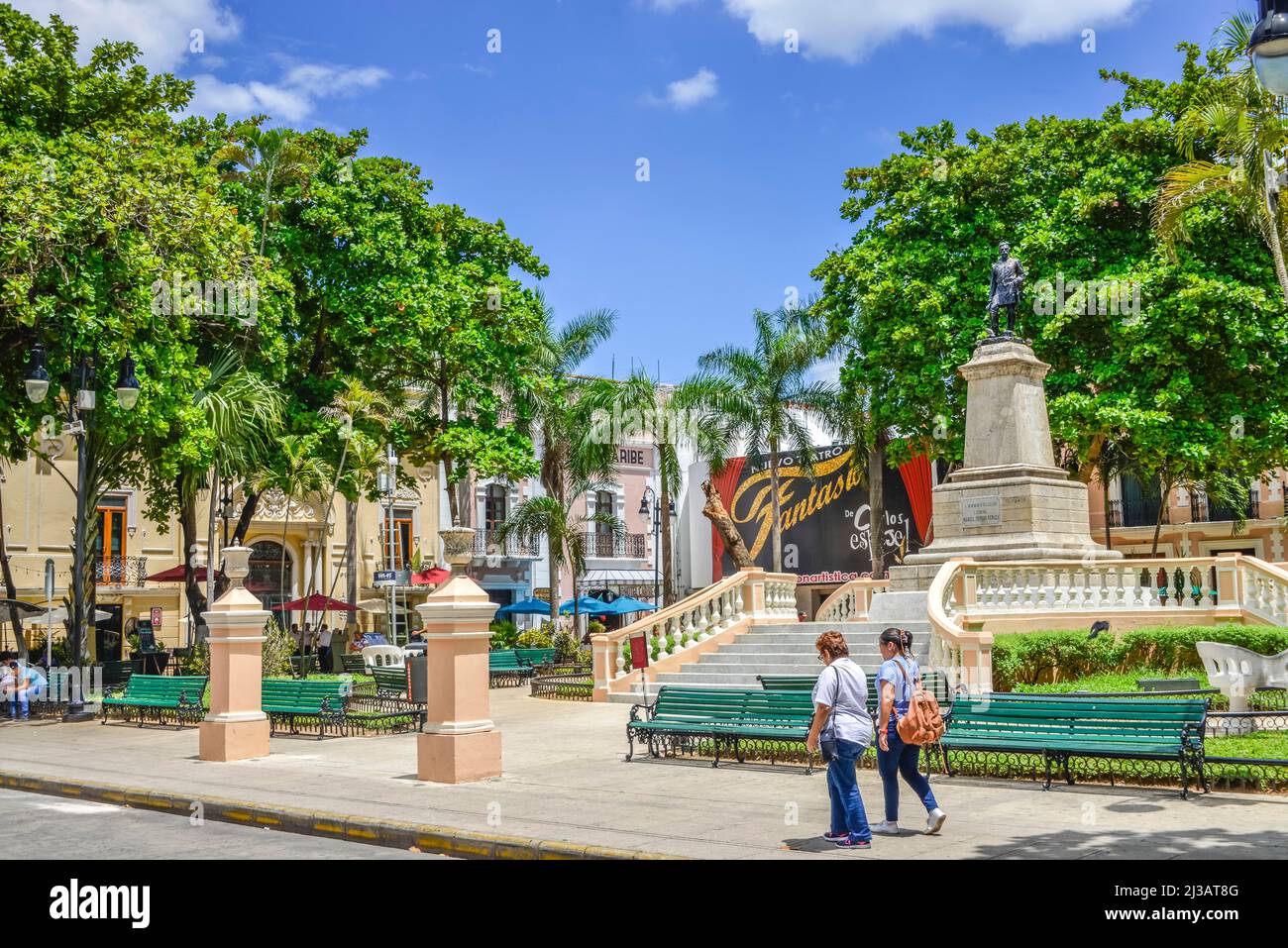 Parque Hidalgo, Merida, Yucatan, Mexico Stock Photo - Alamy