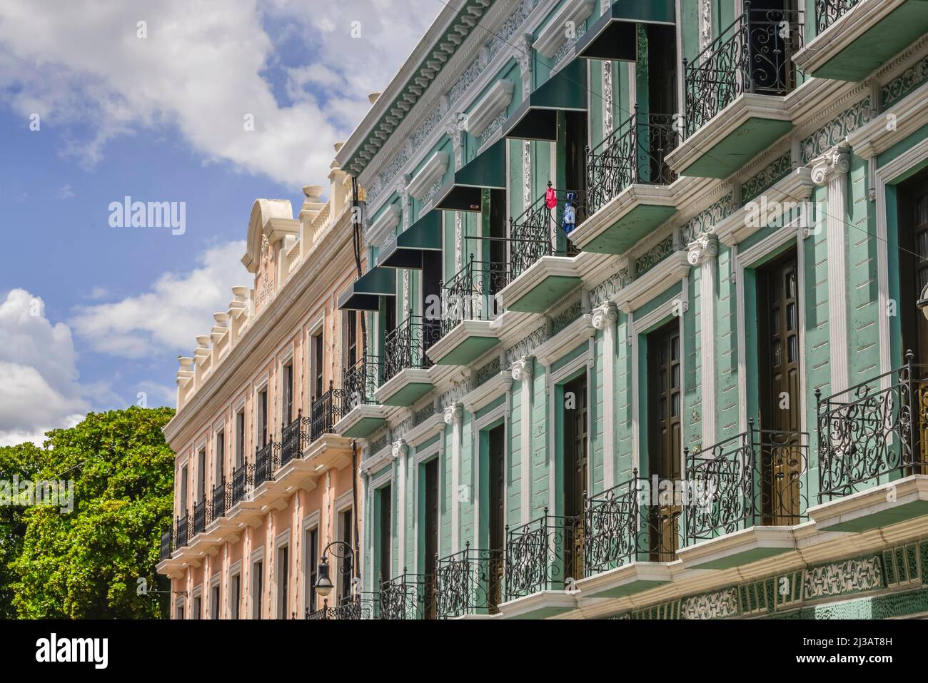 Old buildings, old town, Merida, Yucatan, Mexico Stock Photo - Alamy