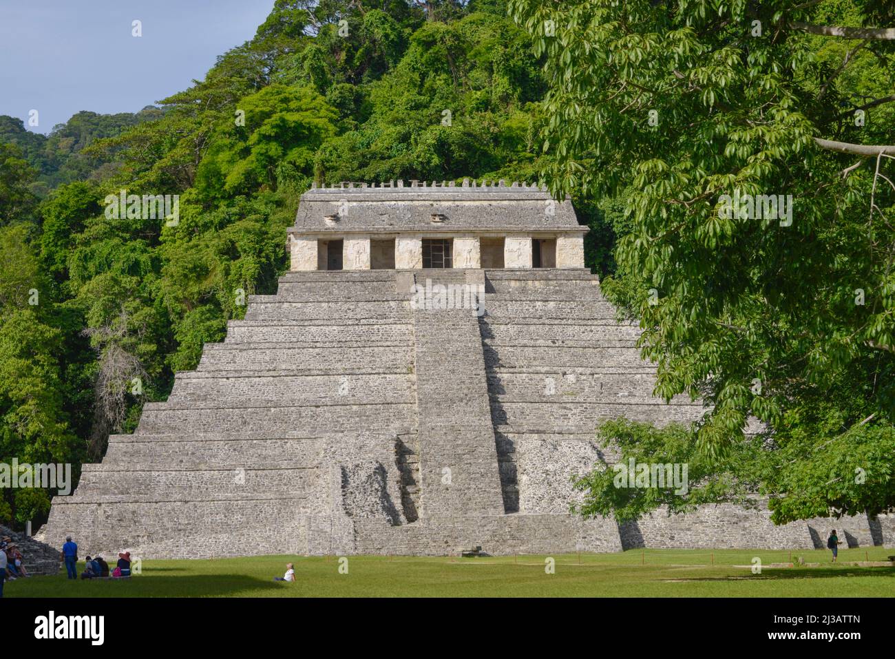 Temple of the Inscriptions (Templo de las Inscripciones), Mayan ruins ...