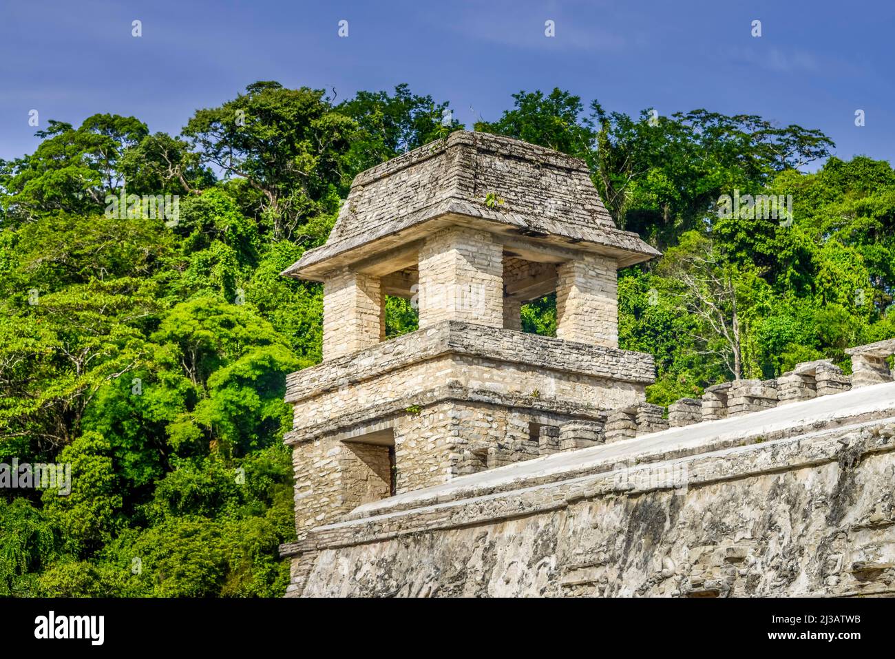 Tower, Palace (El Palacio), Mayan ruins, Palenque, Chiapas, Mexico ...