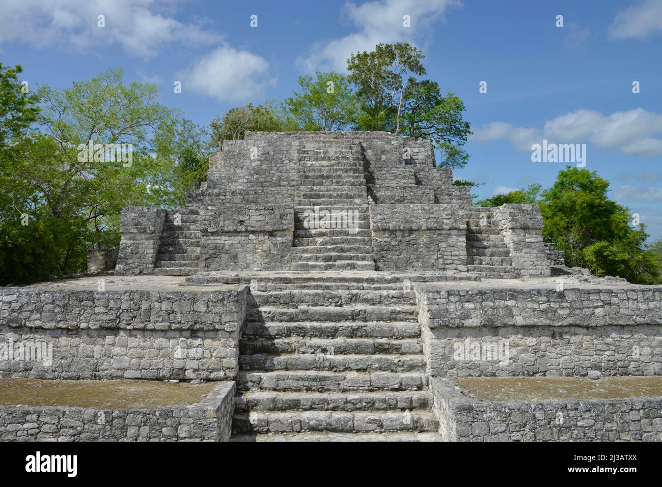 Main Pyramid Structure II, Calakmul, Campeche, Mexico Stock Photo - Alamy