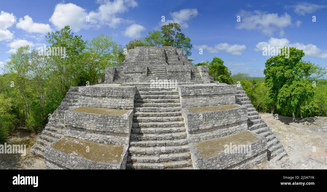 Main Pyramid Structure II, Calakmul, Campeche, Mexico Stock Photo - Alamy