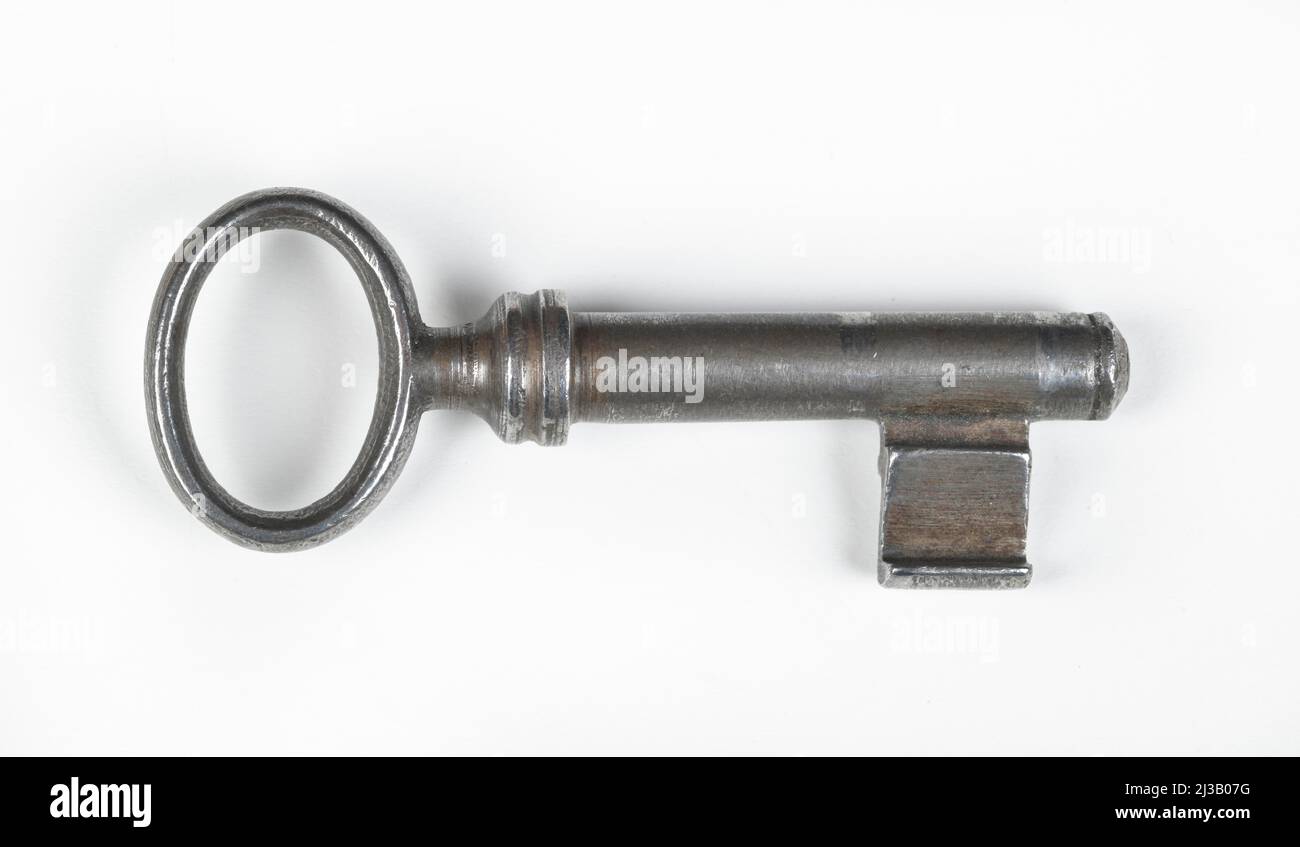 Clipping key, studio shot Stock Photo - Alamy