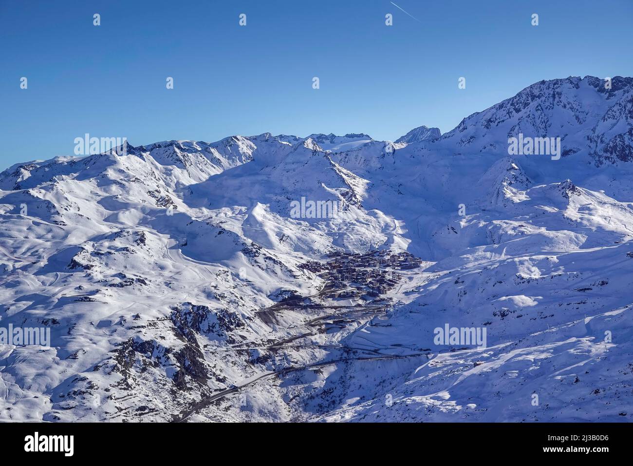 Val Thorens mountain resort, Vallee des Belleville, Savoie department ...
