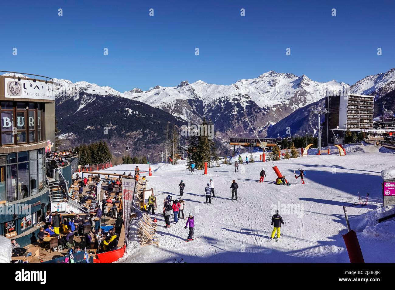Courchevel panorama hi-res stock photography and images - Alamy