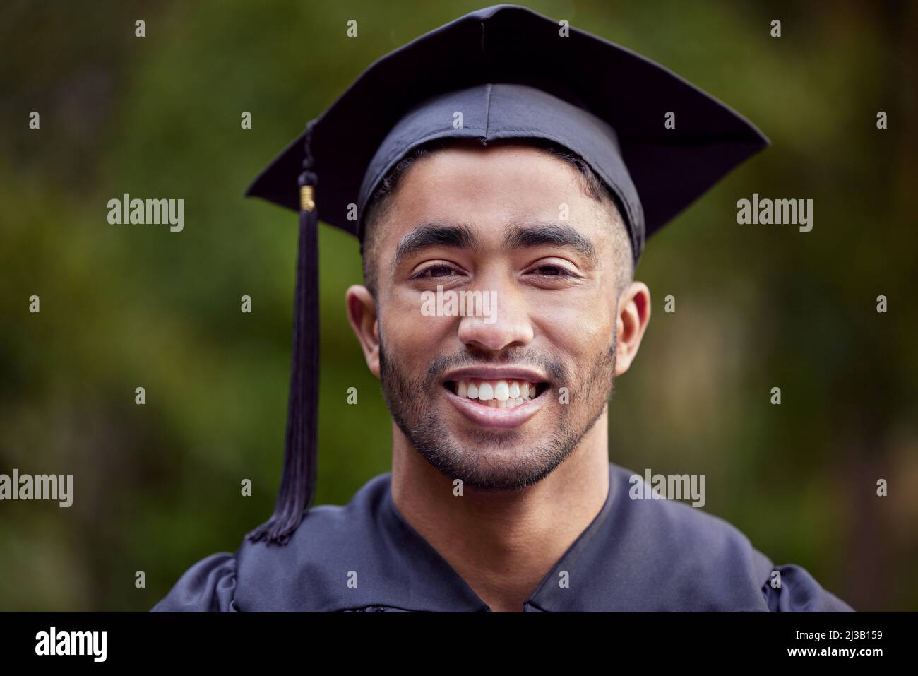 Indian male graduate hi-res stock photography and images - Alamy