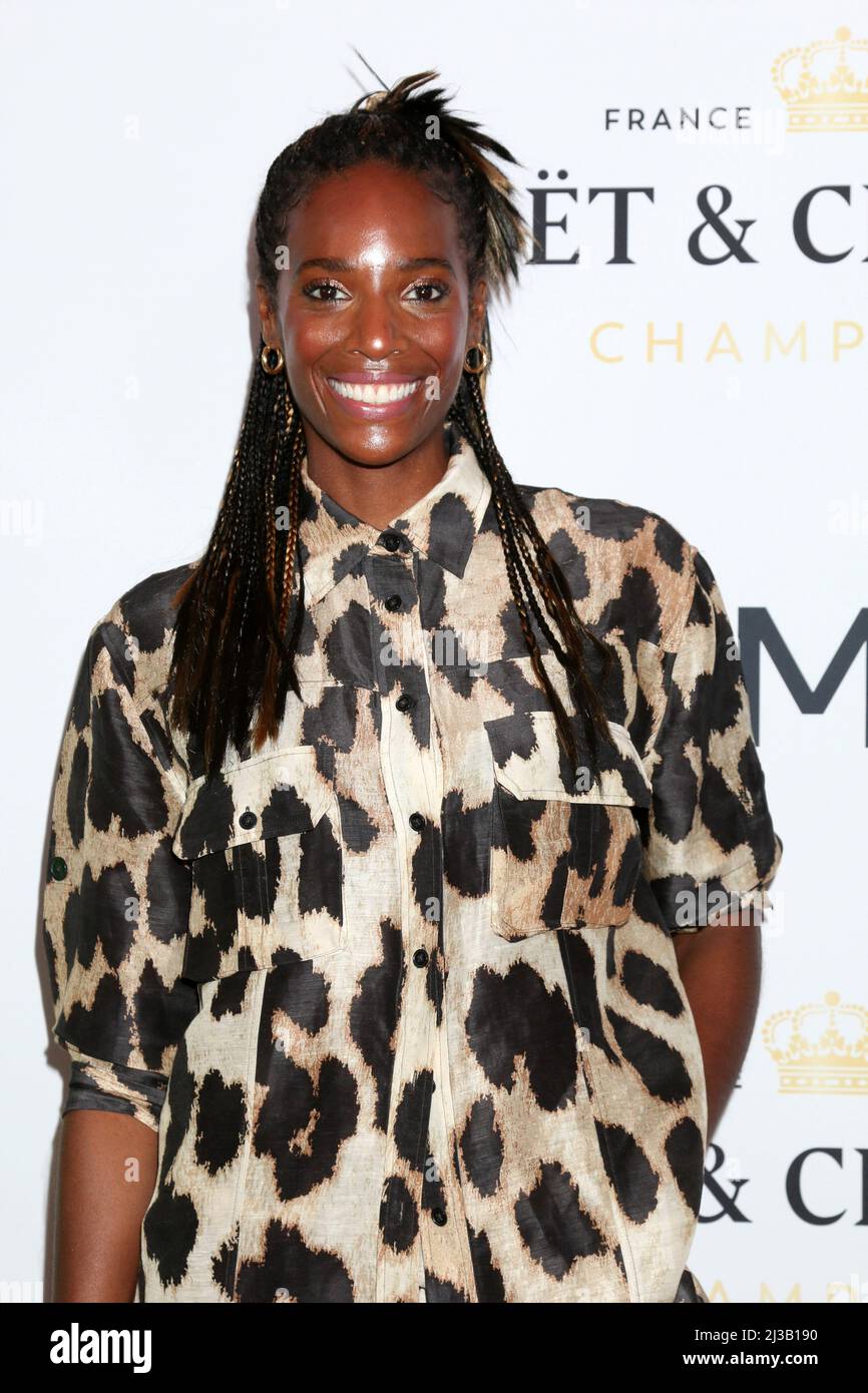 March 26, 2022, Los Angeles, CA, USA: LOS ANGELES - MAR 26: Zainab ...