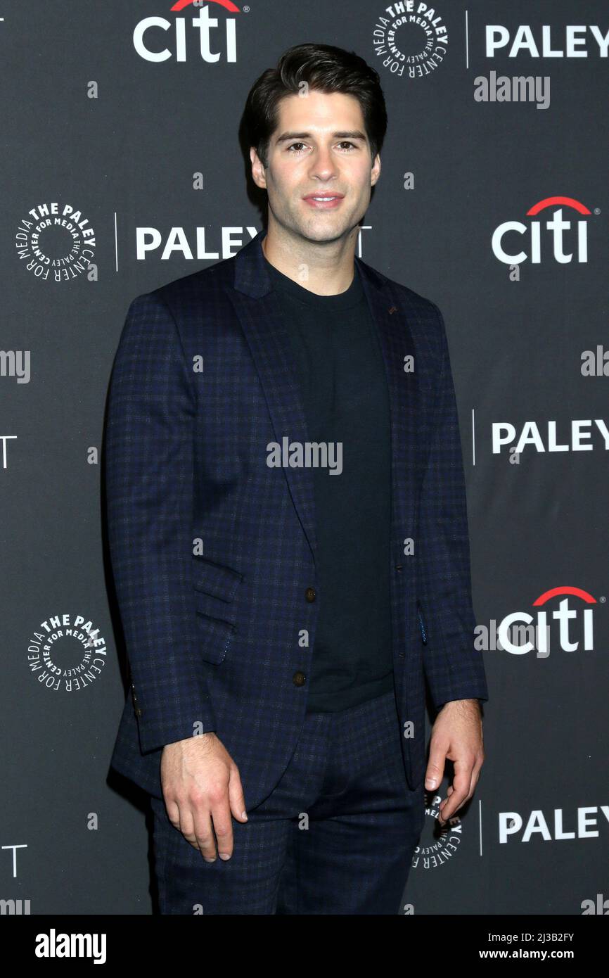 Asher grodman hi-res stock photography and images - Alamy