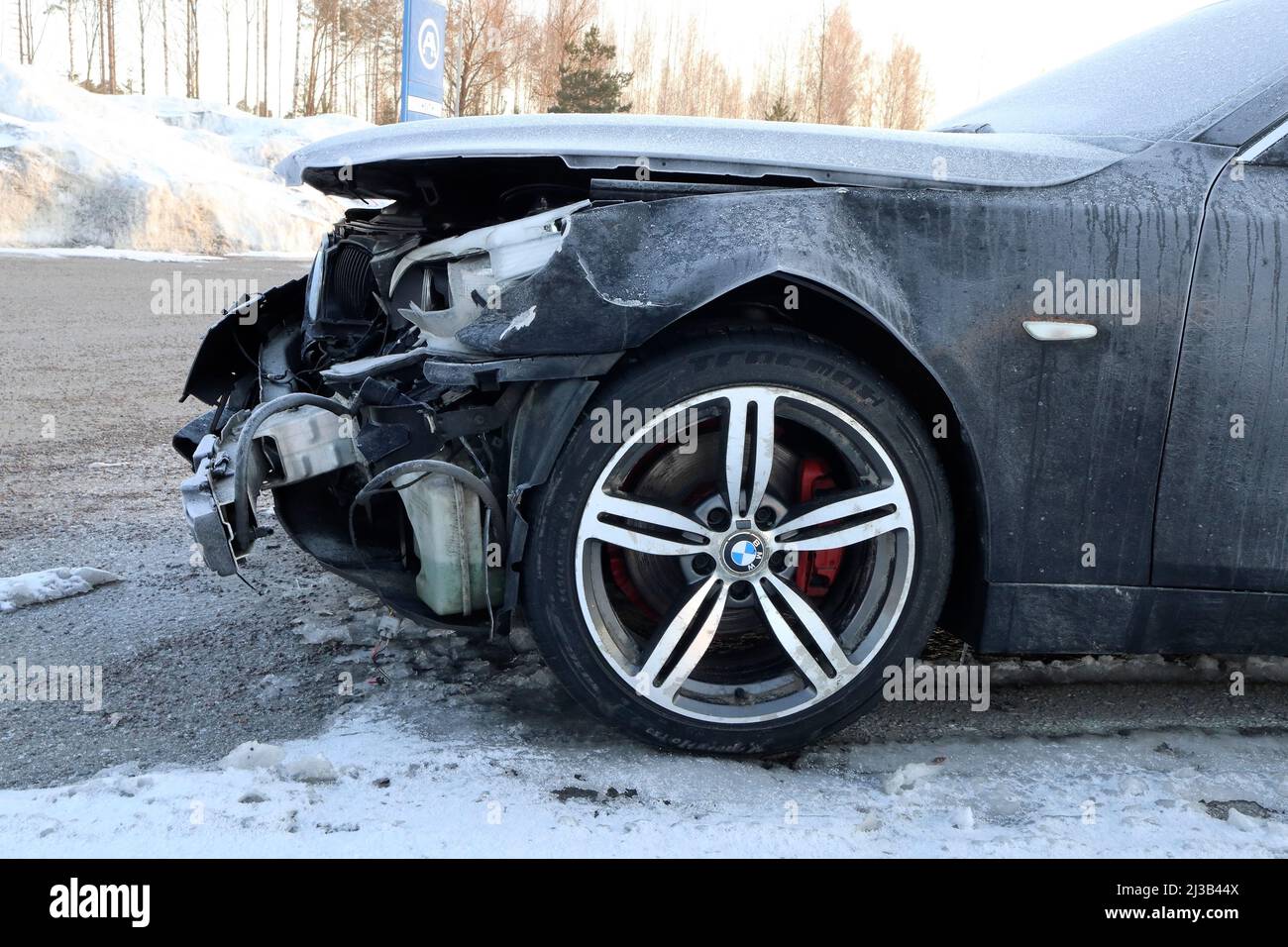front side of crashed BMW car from accident Stock Photo - Alamy