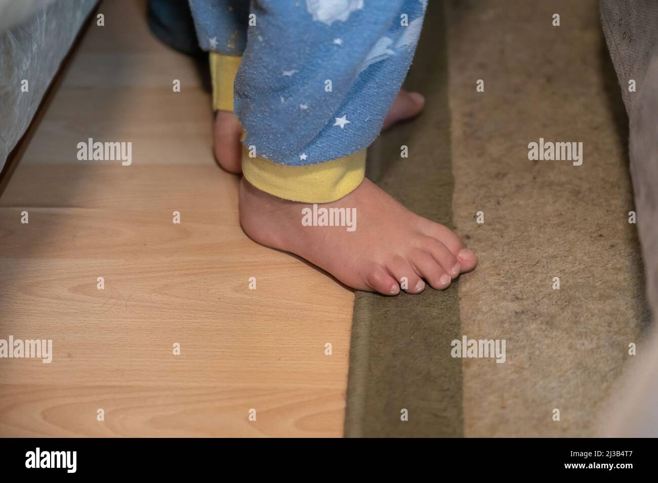 Five years old boy brown hi-res stock photography and images - Alamy