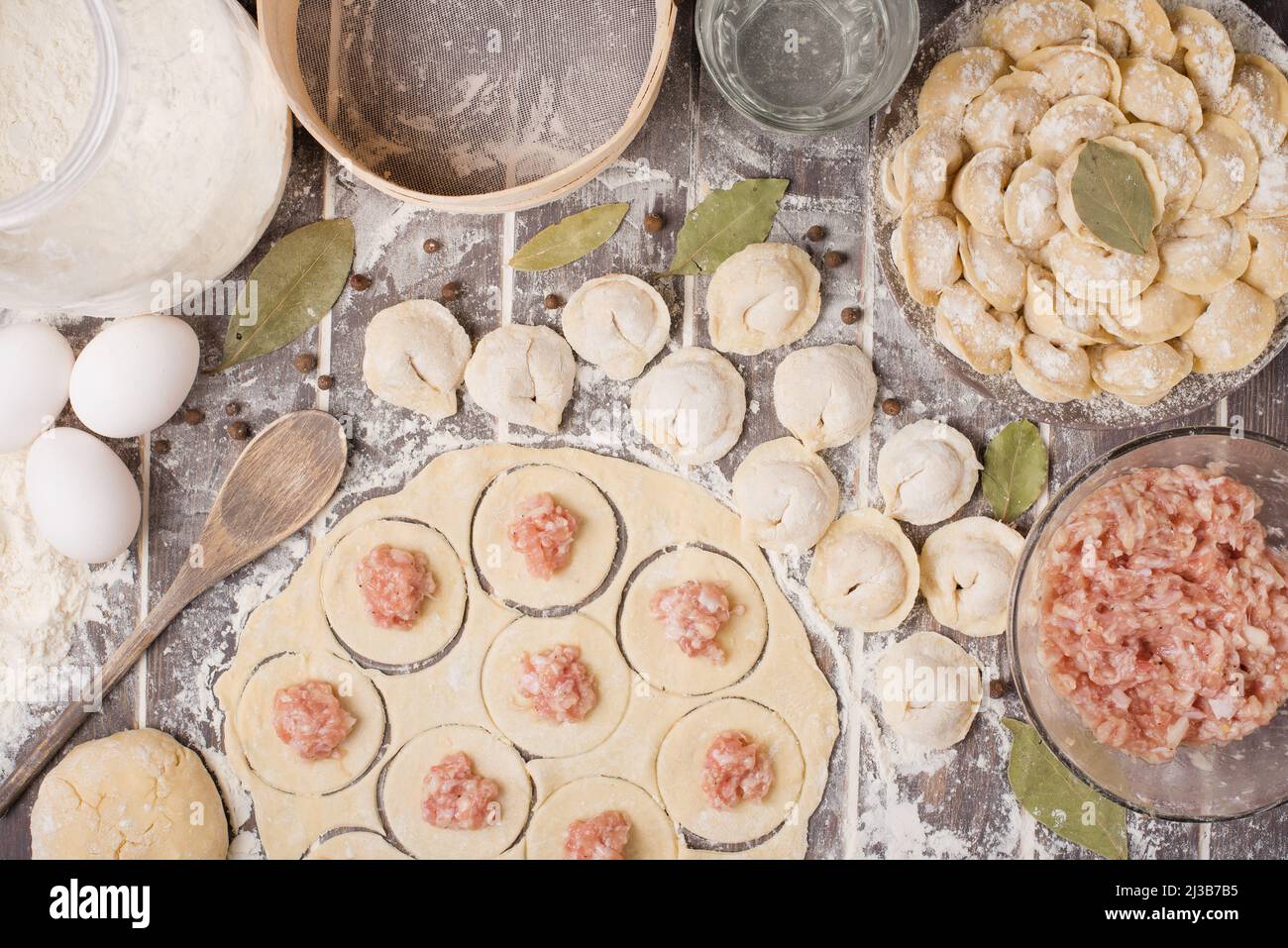 Cooking pelmeni hi-res stock photography and images - Alamy