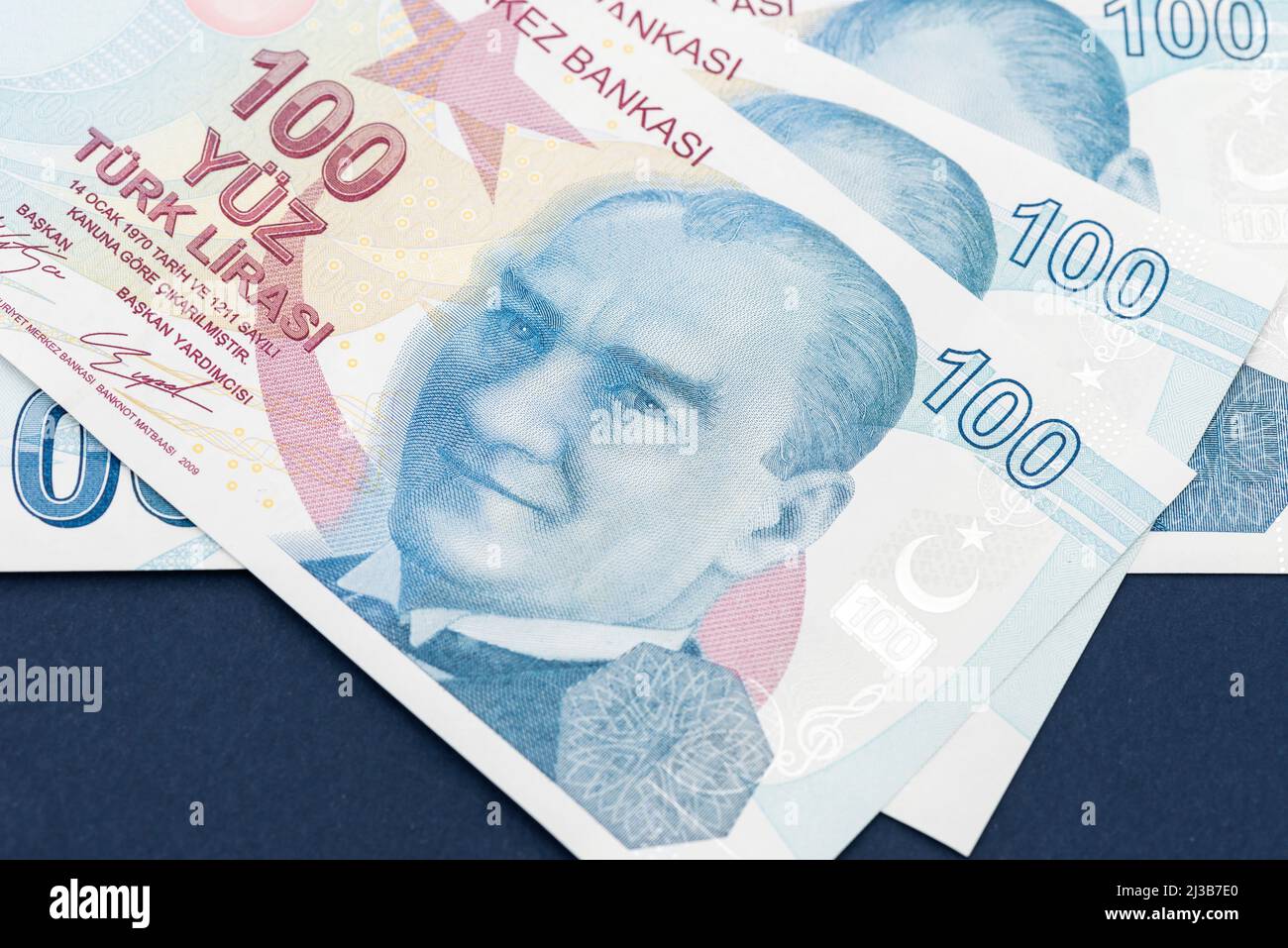 Turkish banknotes, Turkish Lira Numbers macro shot Stock Photo - Alamy
