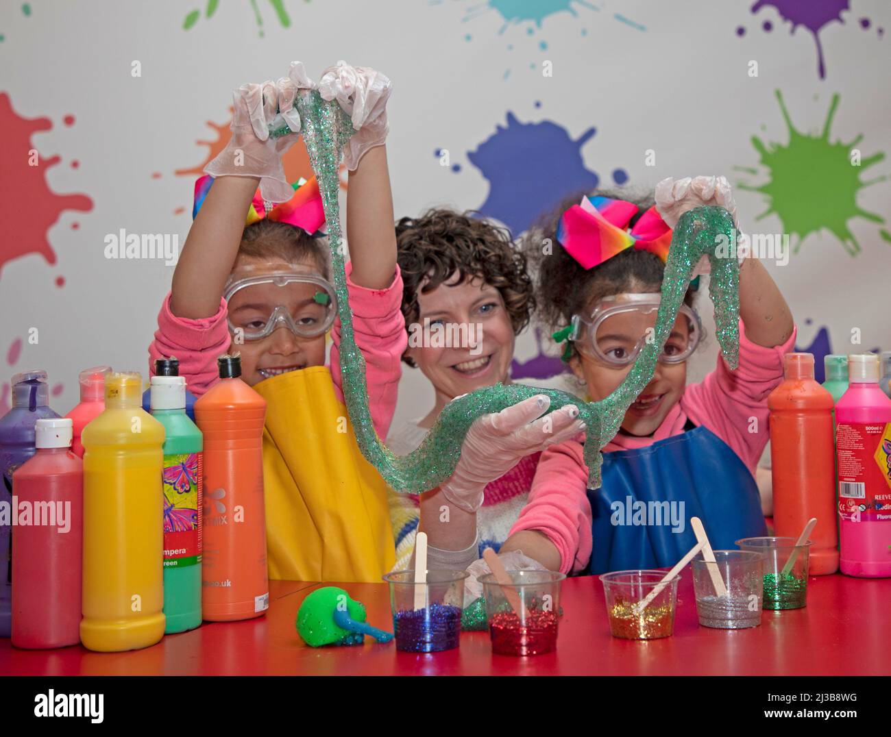 Edinburgh, Scotland, UK. 7th April 2022. Edinburgh Science Festival ...