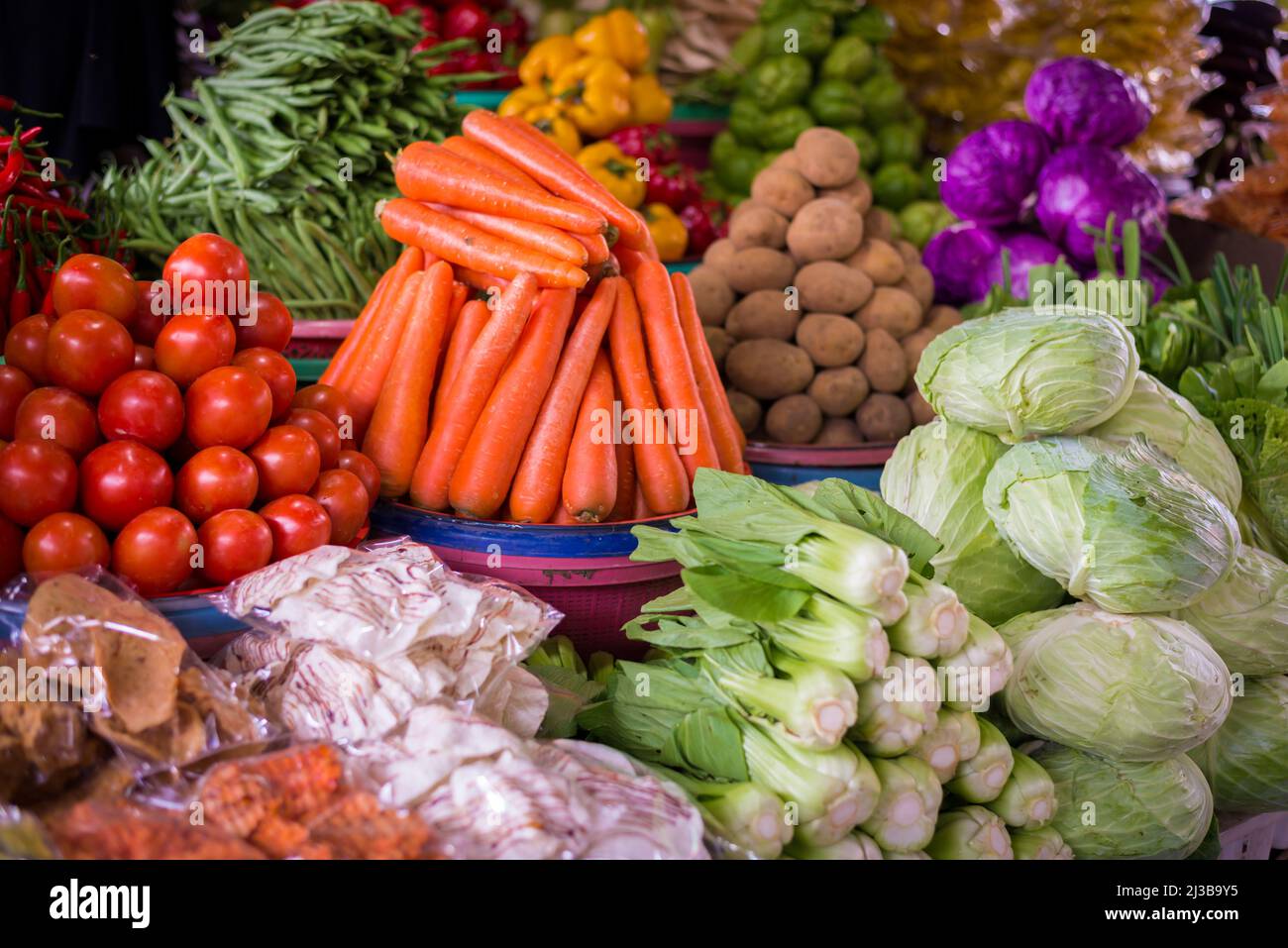 Colorful traditional fruit and vegetable market in Bali, Indonesia ...