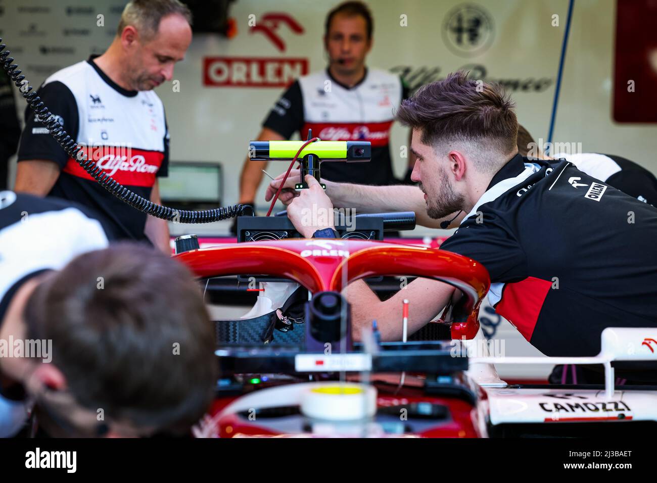 Alfa Romeo F1 Team ORLEN, ambiance mechanics during the Formula 1 ...