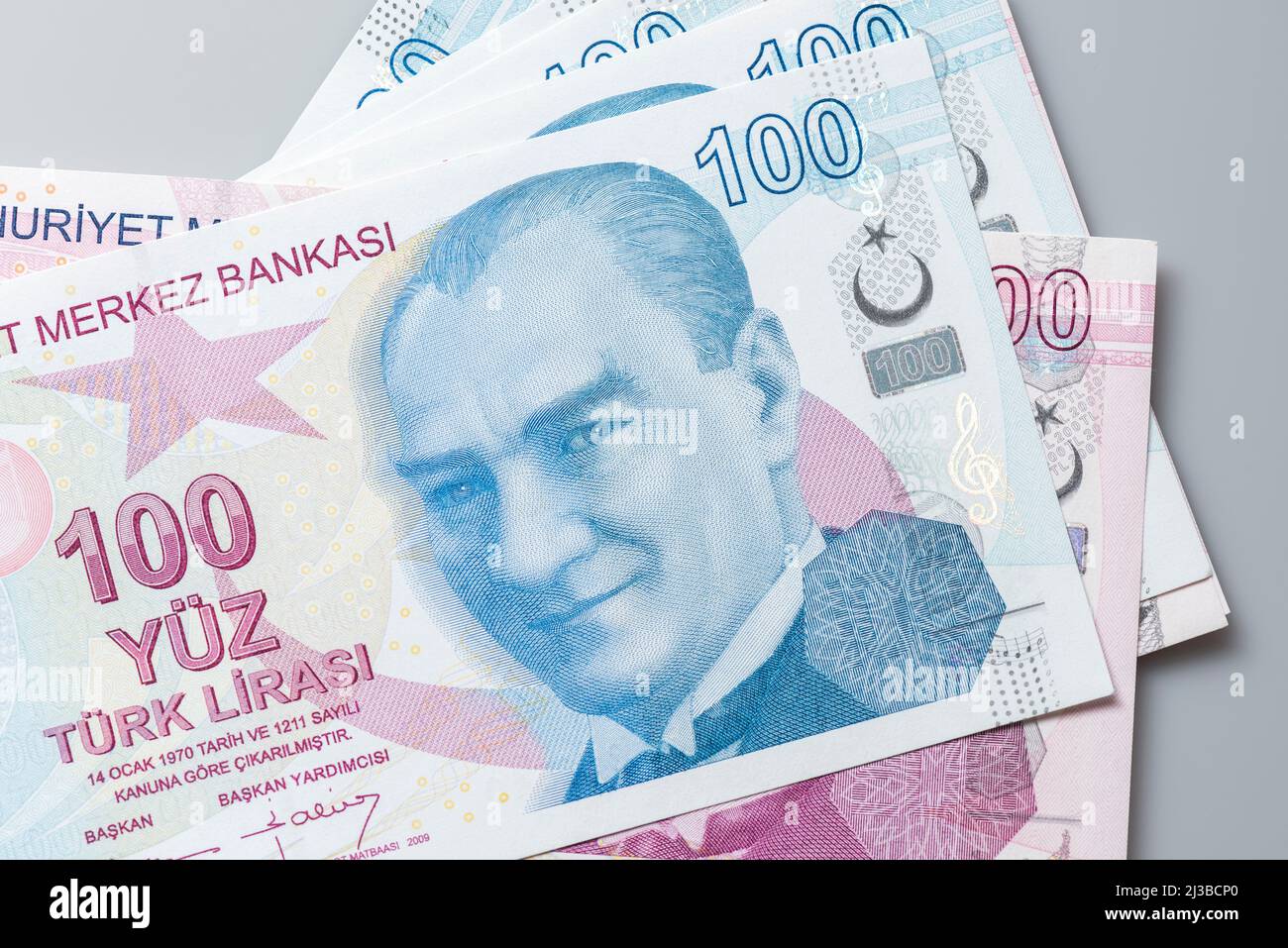 Turkish two hundred banknotes hi-res stock photography and images - Alamy