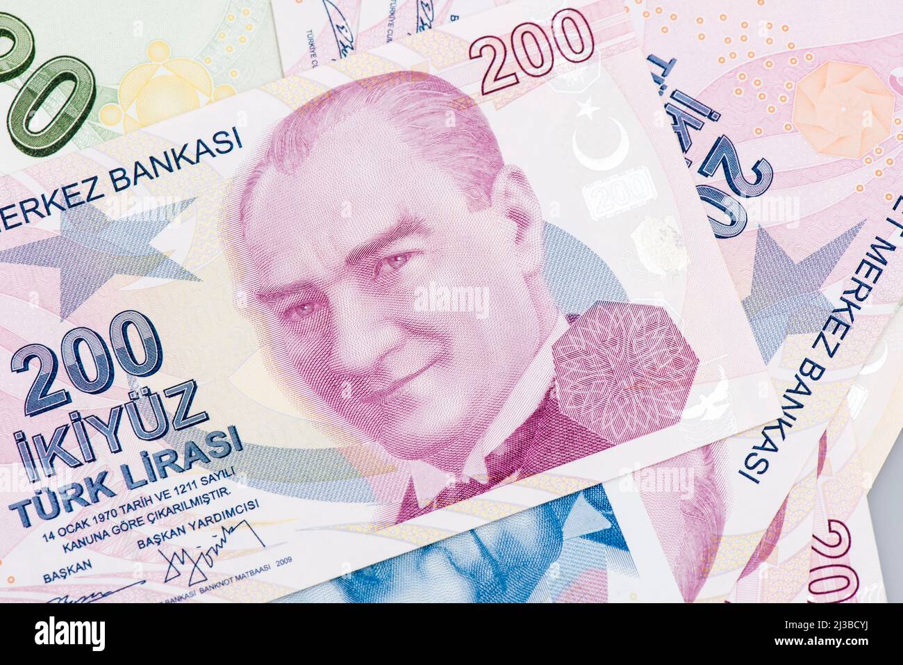 Turkish two hundred banknotes hi-res stock photography and images - Alamy