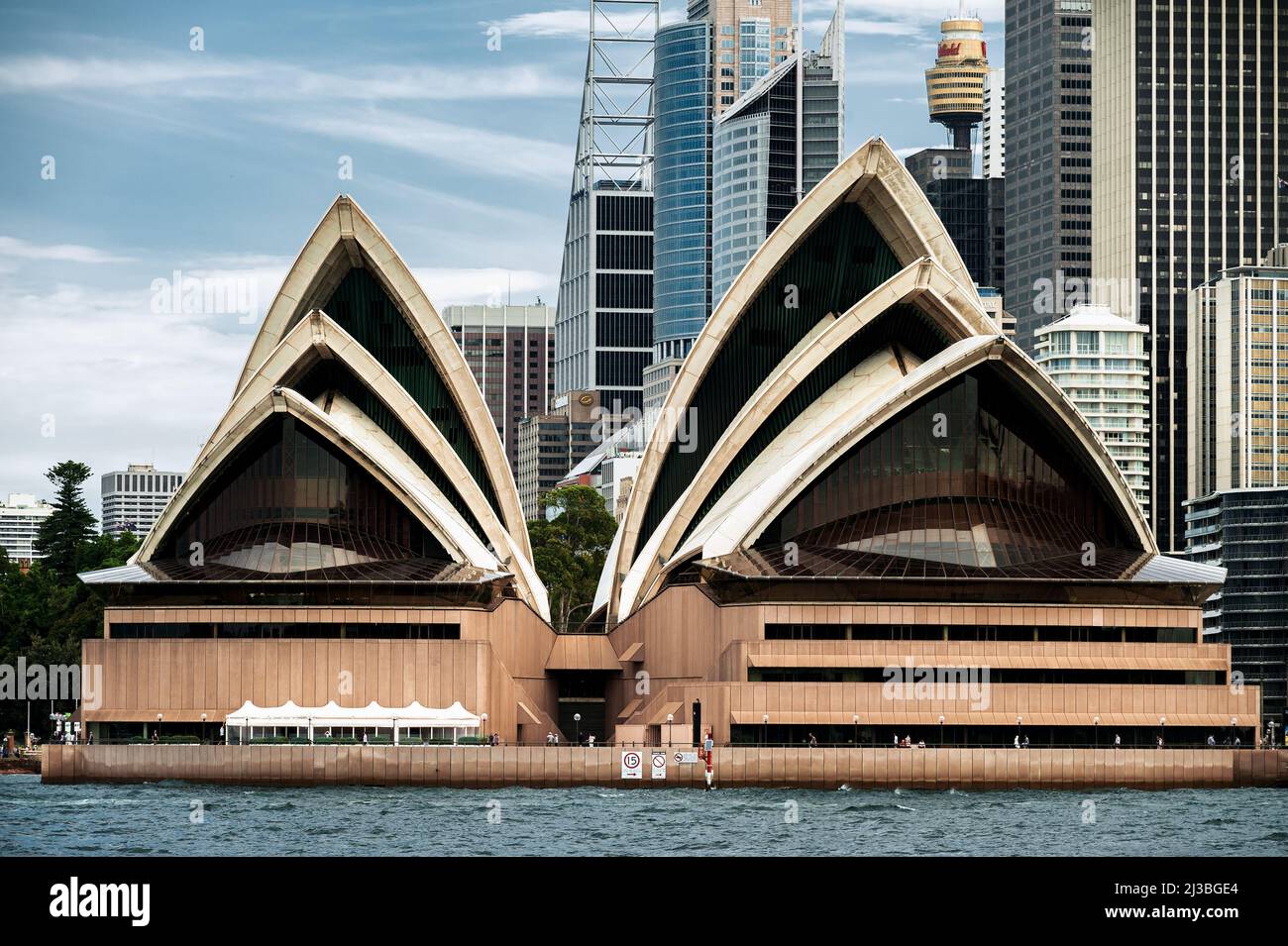 Famous Sydney Opera House Stock Photo - Alamy