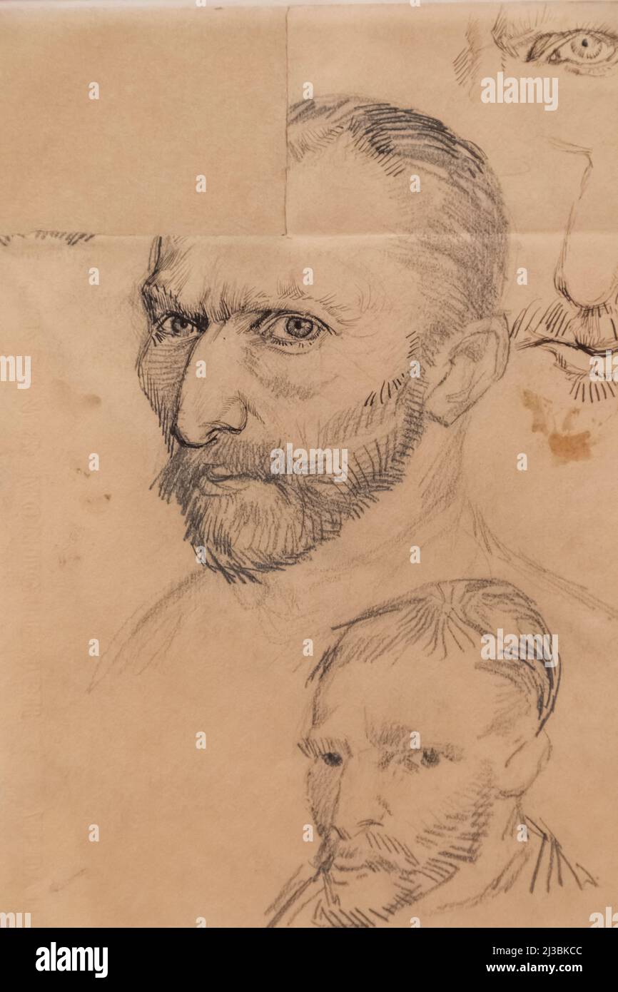 Self portrait drawing hi-res stock photography and images - Alamy