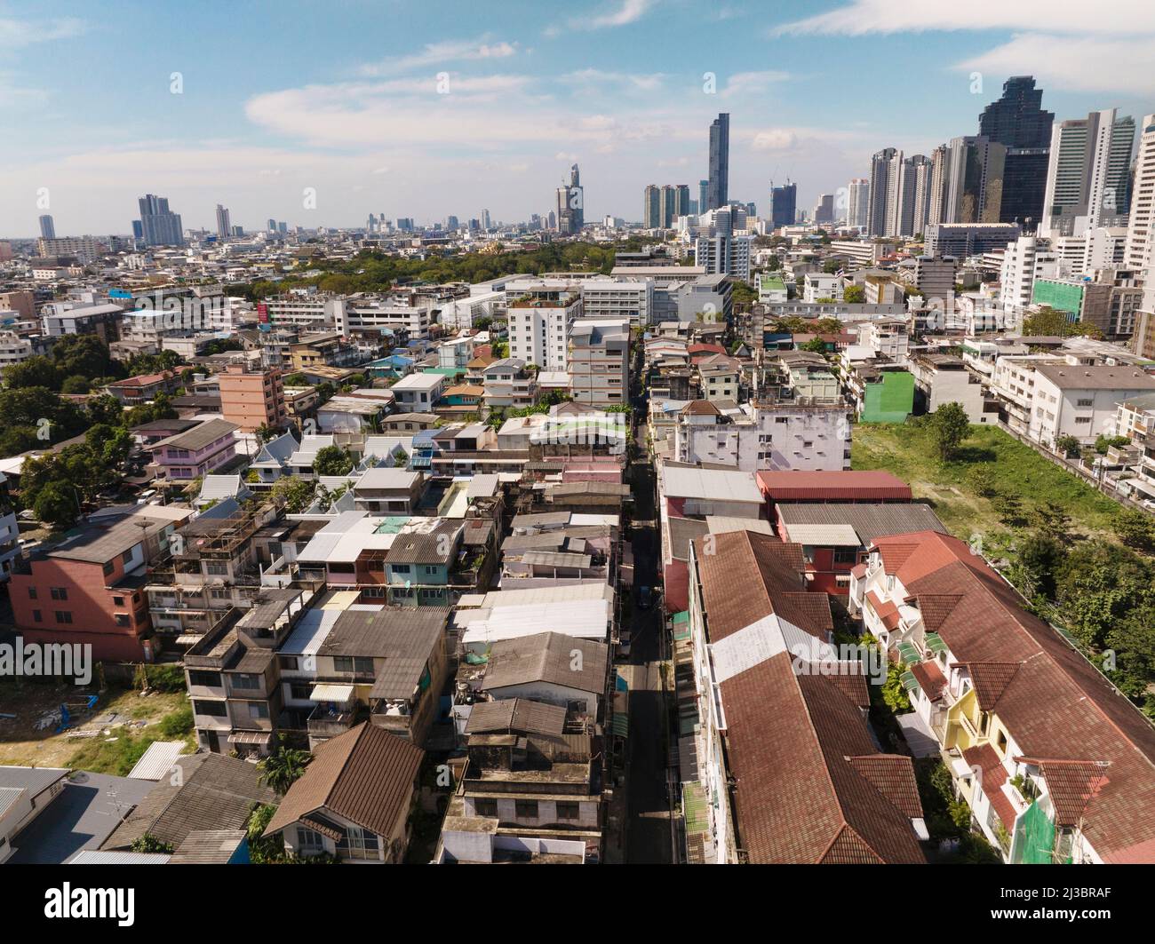 Drone residential district hi-res stock photography and images - Alamy