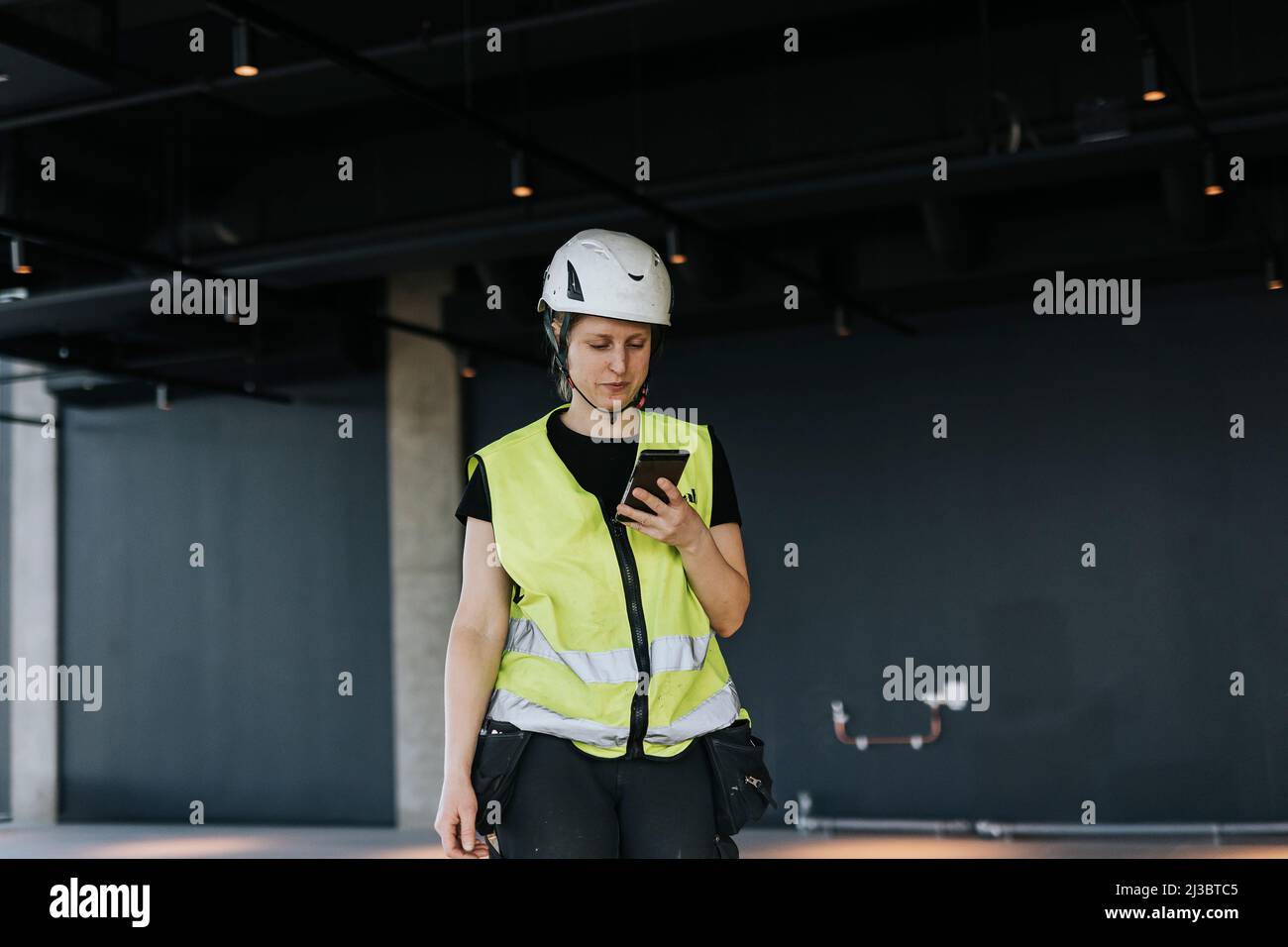 Construction site telephone building hi-res stock photography and ...