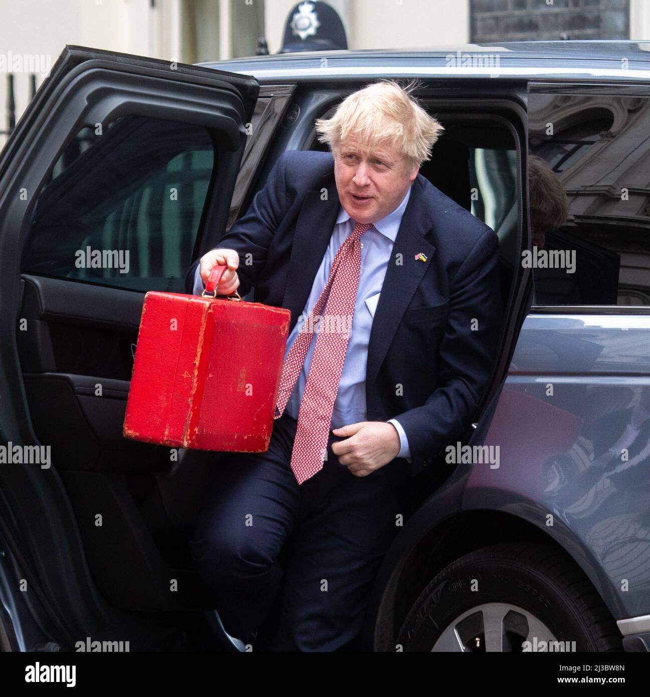 Boris johnson zip wire hi-res stock photography and images - Alamy