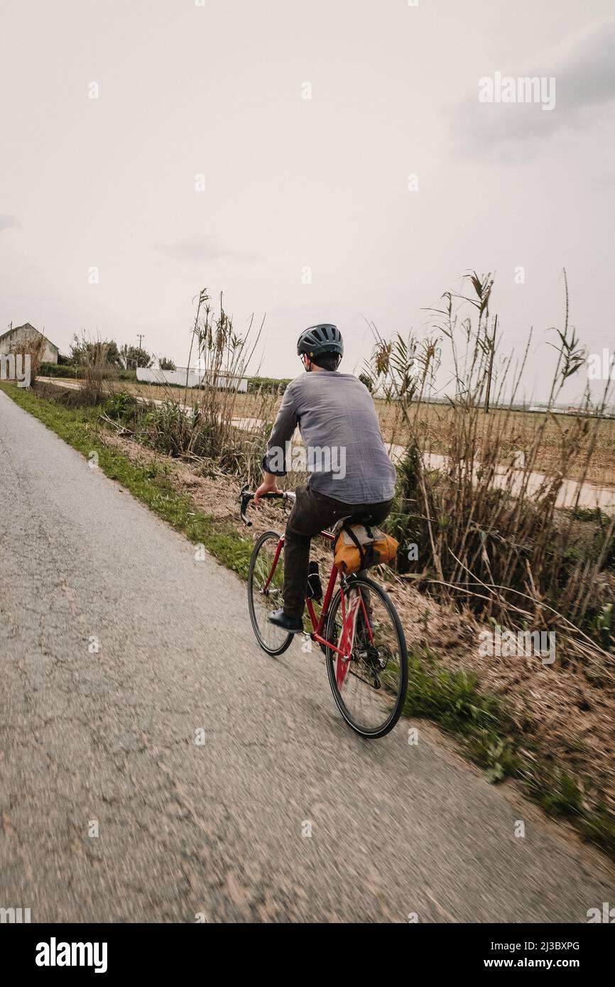 Gravel bicycle hi-res stock photography and images - Alamy
