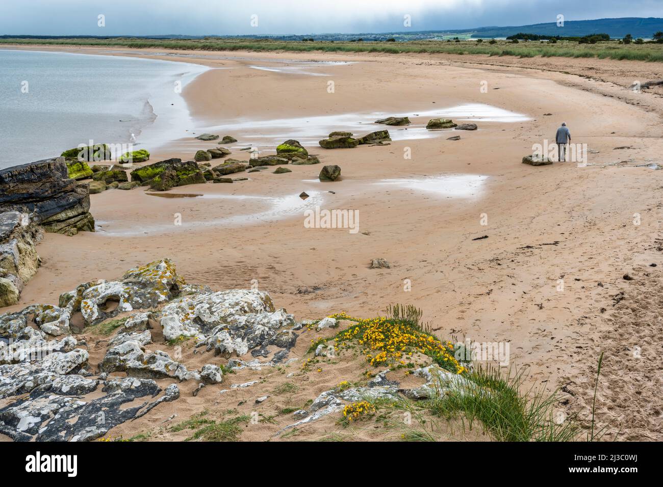 Scottish rocky beach hi-res stock photography and images - Alamy