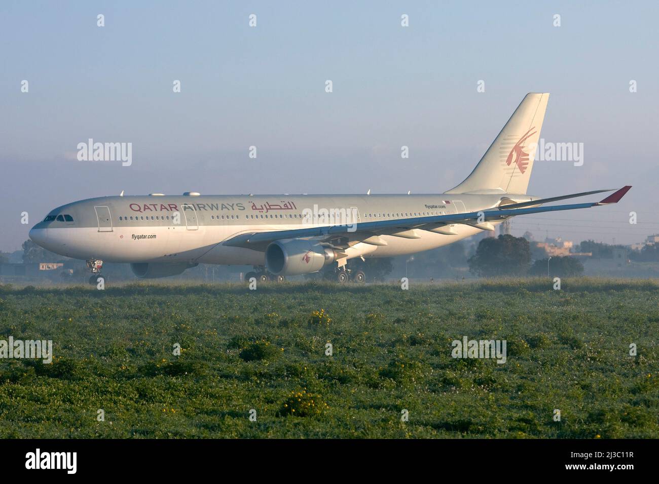 Qatar Airways Airbus A330-203 (REG: A7-ACD) lining up runway 32 on a ...