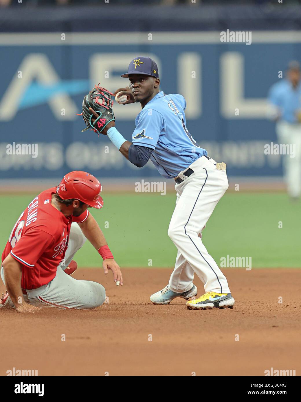 St. Petersburg, FL USA: Tampa Bay Rays shortstop Ronny Simon (65) gets ...