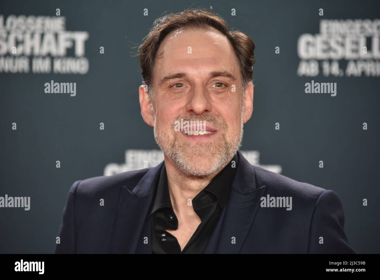 Cologne, Germany. 05th Apr, 2022. Actor Thomas Loibl comes to the ...